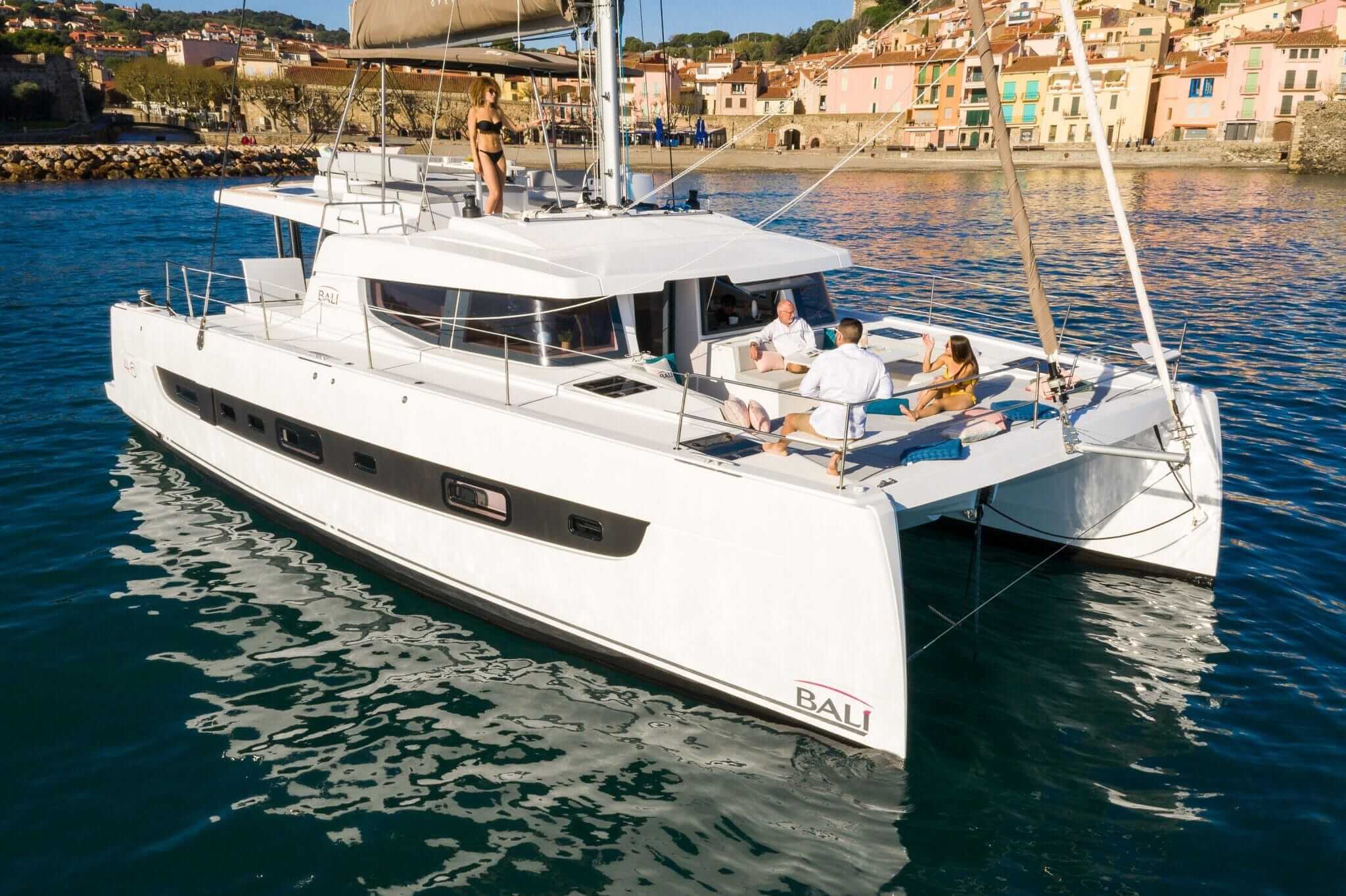 Bali 4.6 - Luxury Catamarans