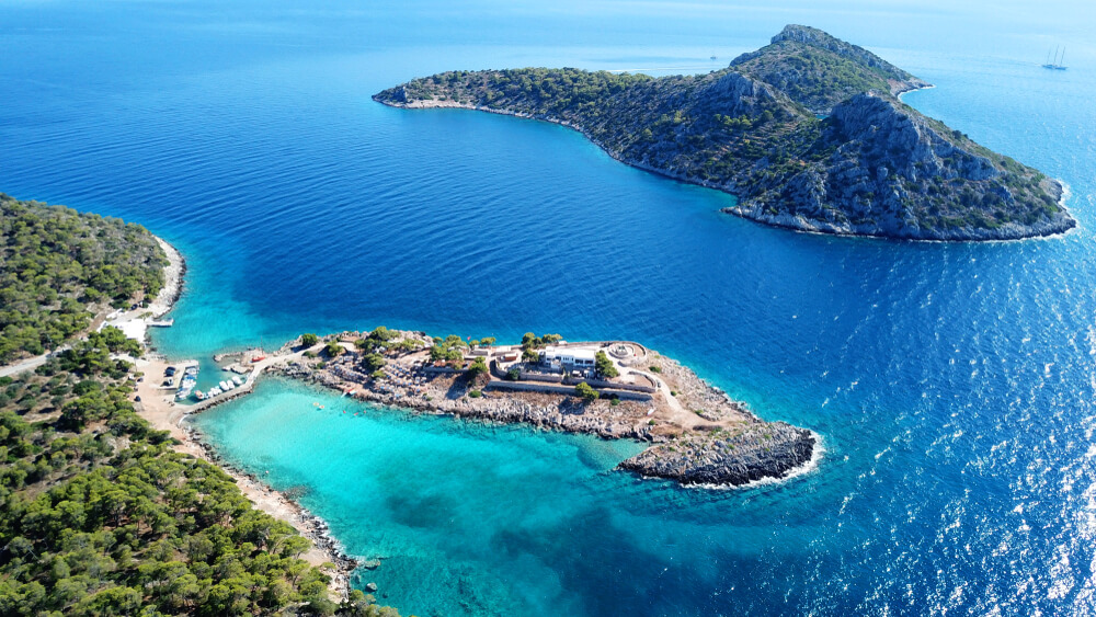 7 Days in the Saronic Islands - Luxury Catamarans